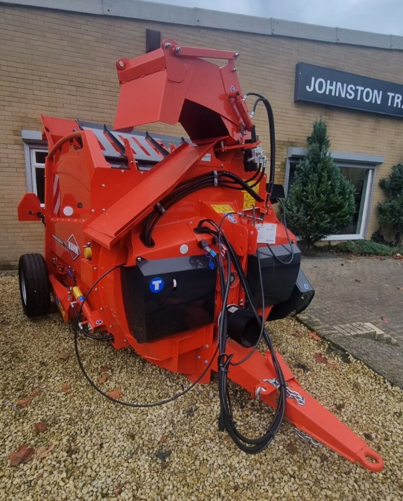 KUHN PRIMOR 2060M STRAW BLOWER / FEEDER (NEW) KN2212 For SaleJohnston ...