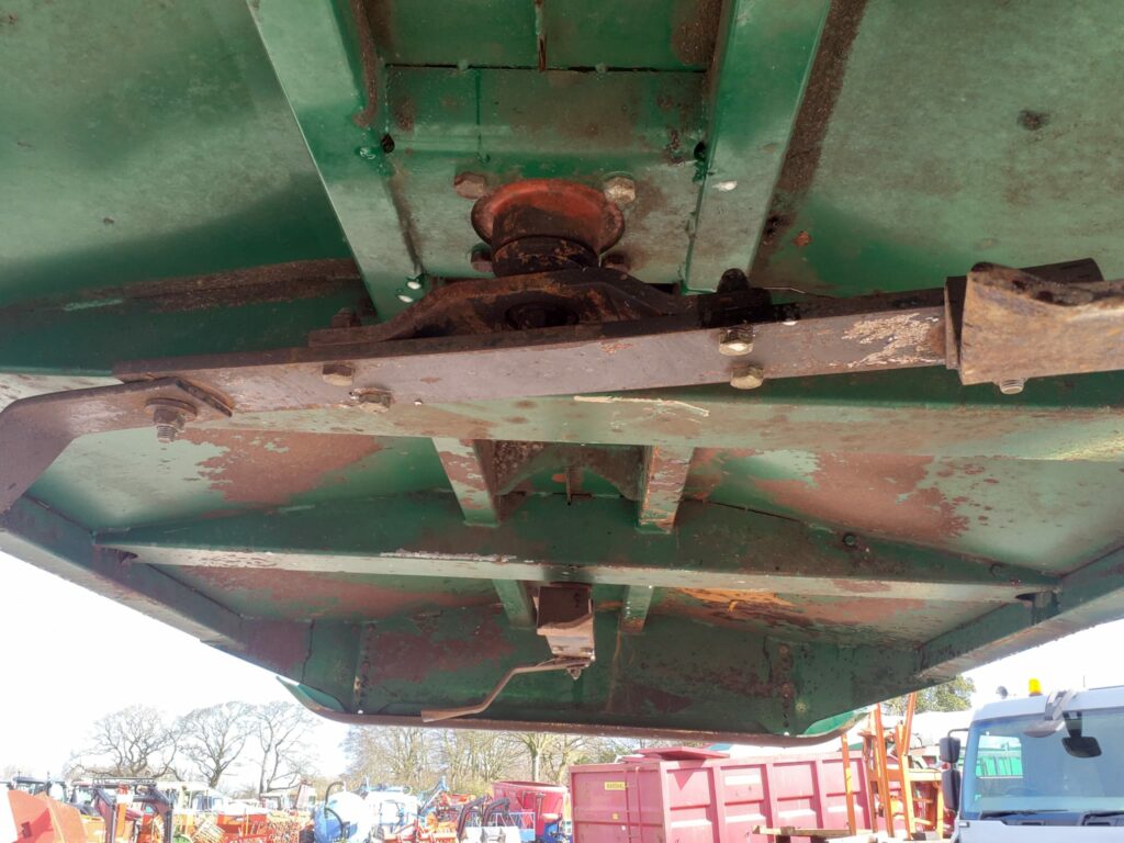 SPEARHEAD AGRICUT 270 TOPPER H3033CH3 For SaleJohnston Tractors