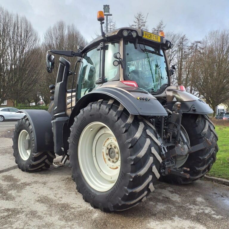 VALTRA T254 V TRACTOR (2021) K3K39FL For SaleJohnston Tractors